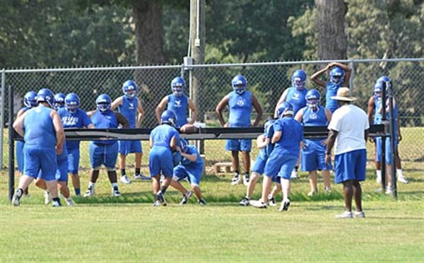 Come Out And Meet The Blue Devils Friday Night – The North Mississippi ...