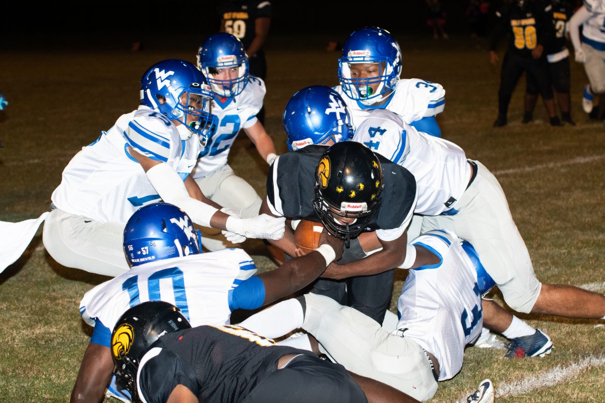 Blue Devils Remain Undefeated In Region Play, Face Cougars In Big Game ...